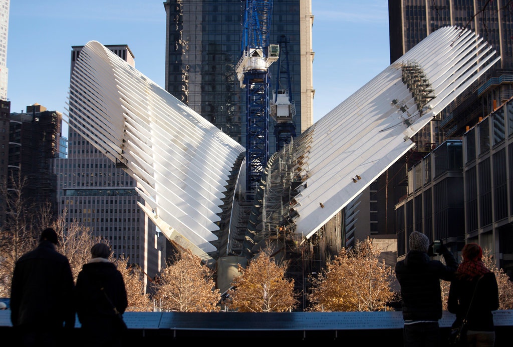 OCULUS Transportation Hub ที่ Santiago Calatrava ออกแบบให้กลมกลืนไปกับ ...