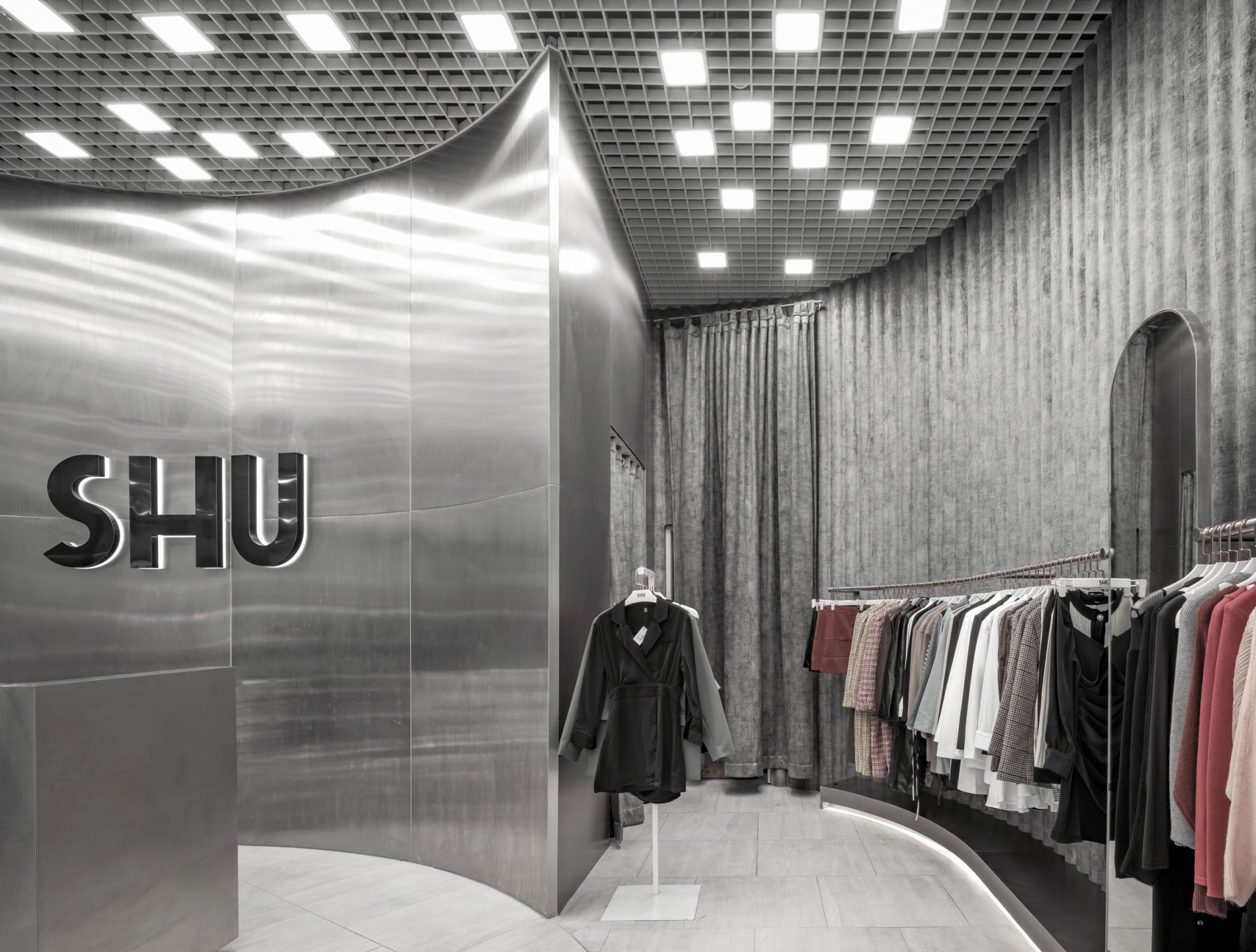 SHU ร้านรองเท้าที่บอกเล่าเรื่องราวและสะท้อนตัวตนของผู้สวมใส่ - Design ...