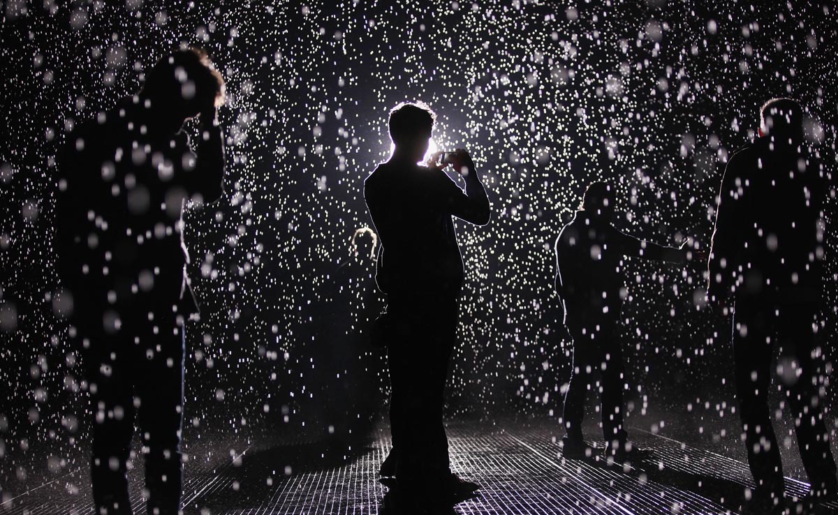 Rain Art Installation ศิลปะจากสายฝน - Design Makes A Better Life.