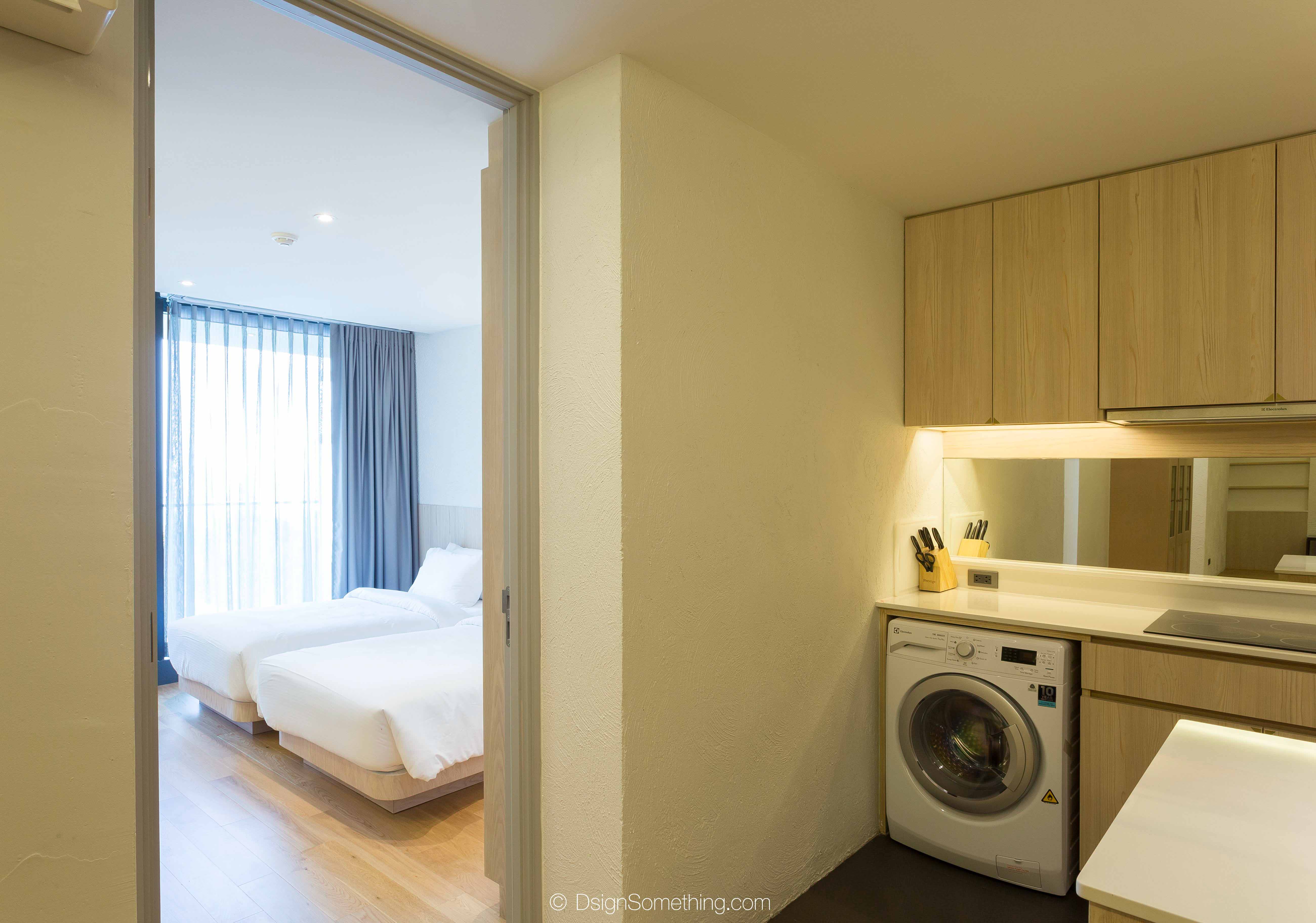 พักร่าง มองทะเล ที่ BALCONY SEASIDE SRIRACHA - Design Makes A Better Life.