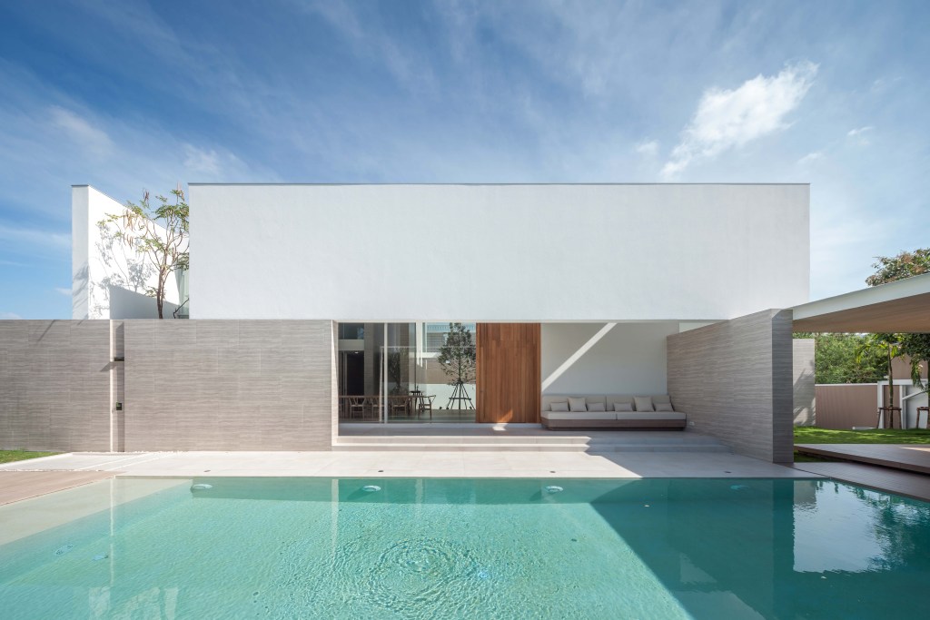 ชีวิตหลังความเต็ค : ว่าด้วยเรื่องคอนเซ็ปท์และการเข้าใจว่า “โล่ง โปร่ง ...