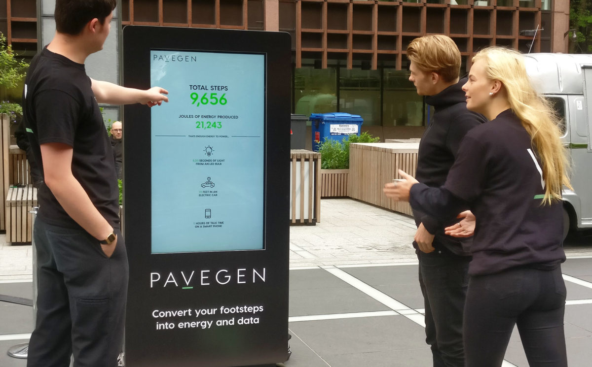 Pavegen Slab แผ่นพื้นอัจฉริยะที่สร้างพลังงานจากการ ‘เดิน’ - Design ...