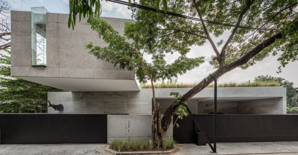 PK House จากความหลงใหลในสถาปัตยกรรม เกิดเป็นบ้านโมเดิร์นอันเรียบง่ายแฝง ...