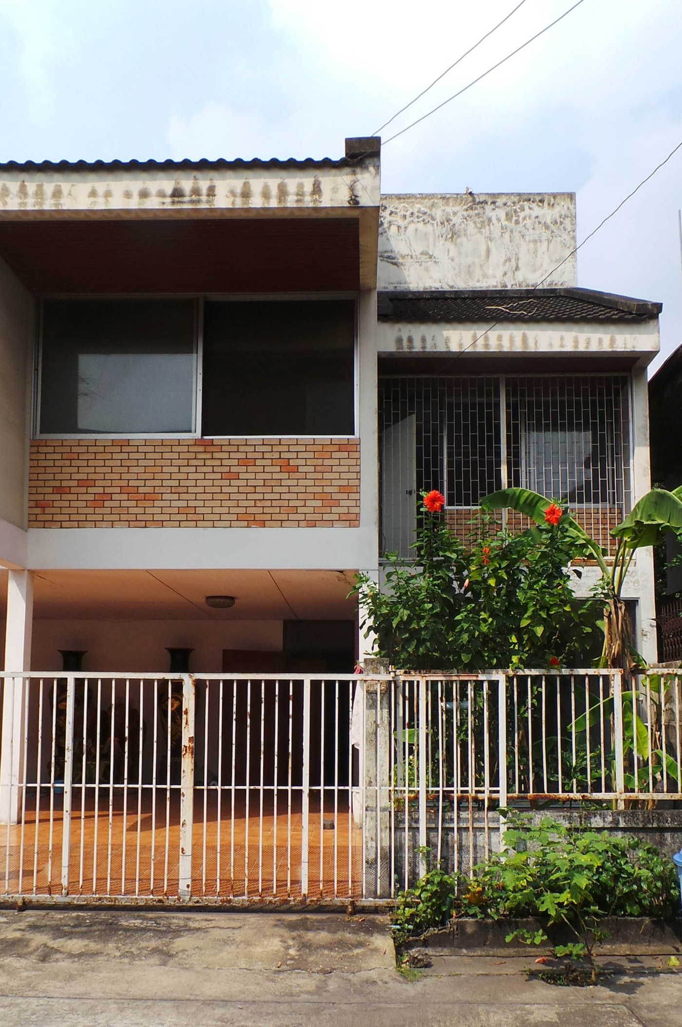 Joyce & Jo House ความต้องการของครอบครัวขยาย สู่การรีโนเวทที่ทลายกำแพงเดิมของคำว่า ‘ทาวน์โฮม ...