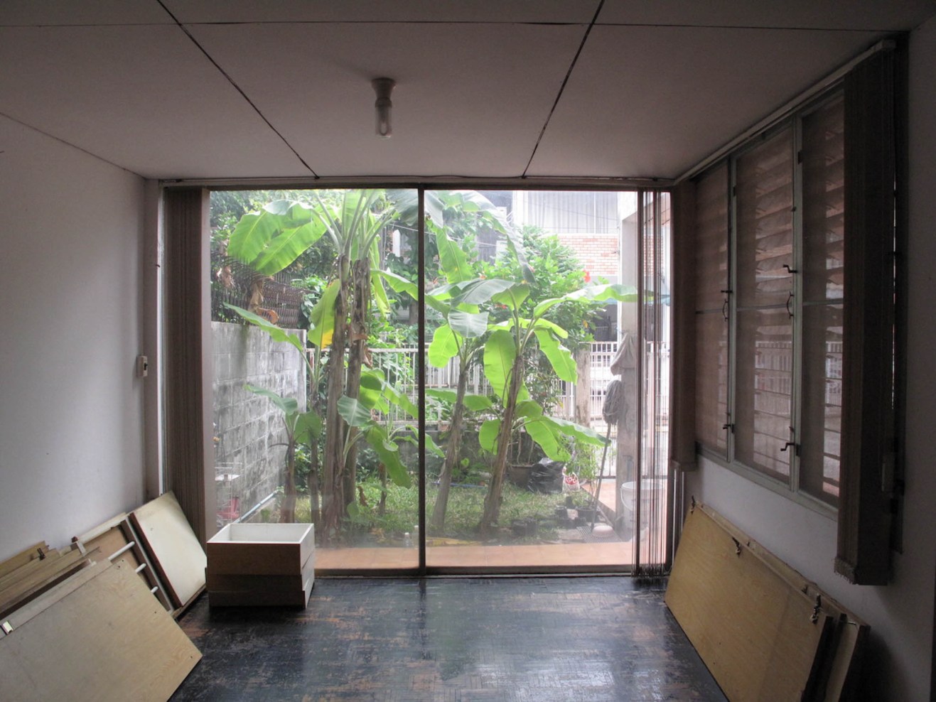 Joyce & Jo House ความต้องการของครอบครัวขยาย สู่การรีโนเวทที่ทลายกำแพงเดิมของคำว่า ‘ทาวน์โฮม ...