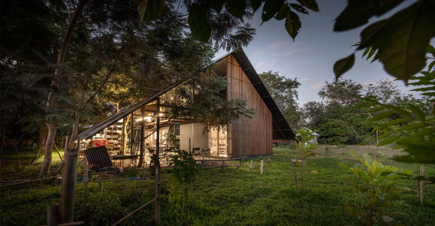 Sher Maker สตูดิโอออกแบบที่โอบกอดธรรมชาติและการหลอมรวมกันระหว่างงานและ ...