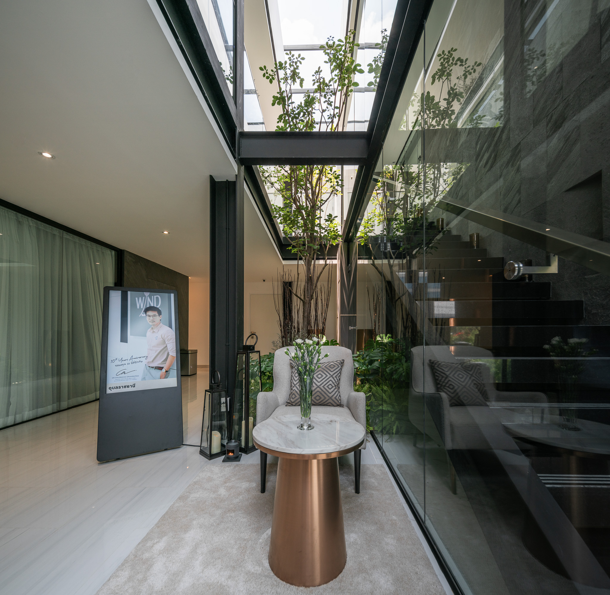 Wind clinic สถาบันเสริมความงามแนวใหม่ที่สร้างความผ่อนคลายด้วยแสงสว่างและพื้นที่สีเขียว - Design ...