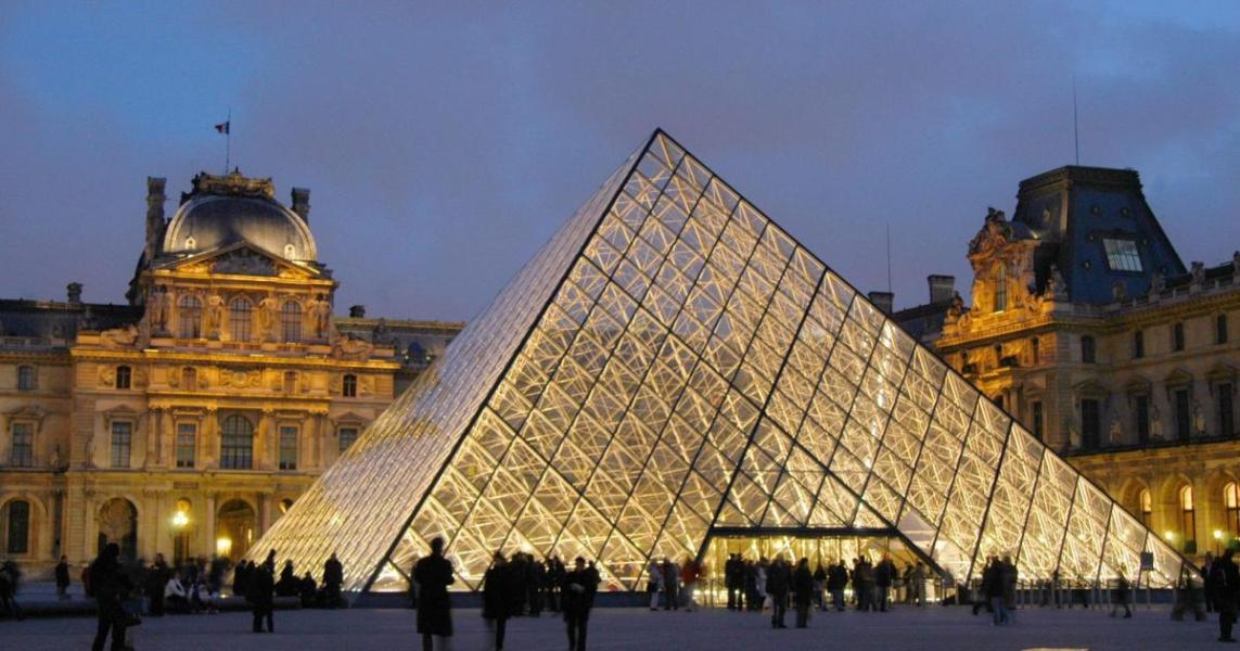 New Grand Entrance of Louvre ความขัดแย้งที่ไม่ได้แข่งขันของ I.M. Pei ...