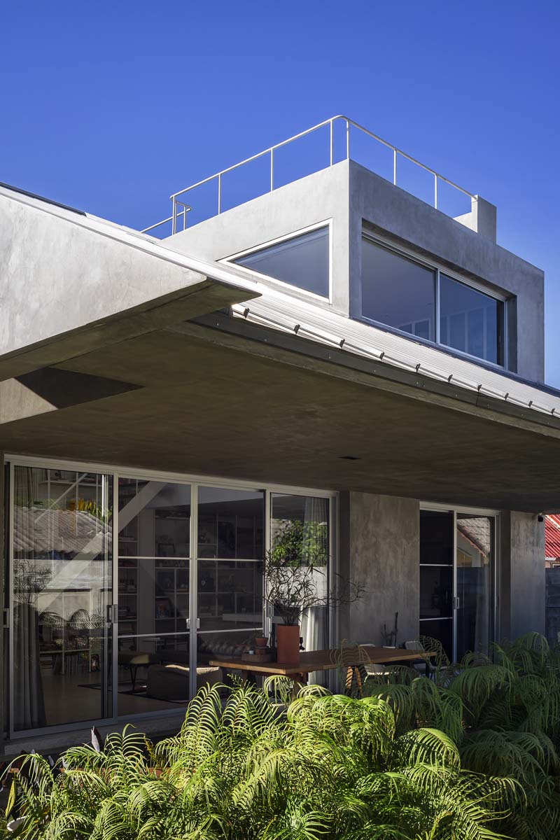 Right Triangle House ดีไซน์เรียบง่ายของบ้านสามเหลี่ยมที่เปี่ยมไปด้วย ...