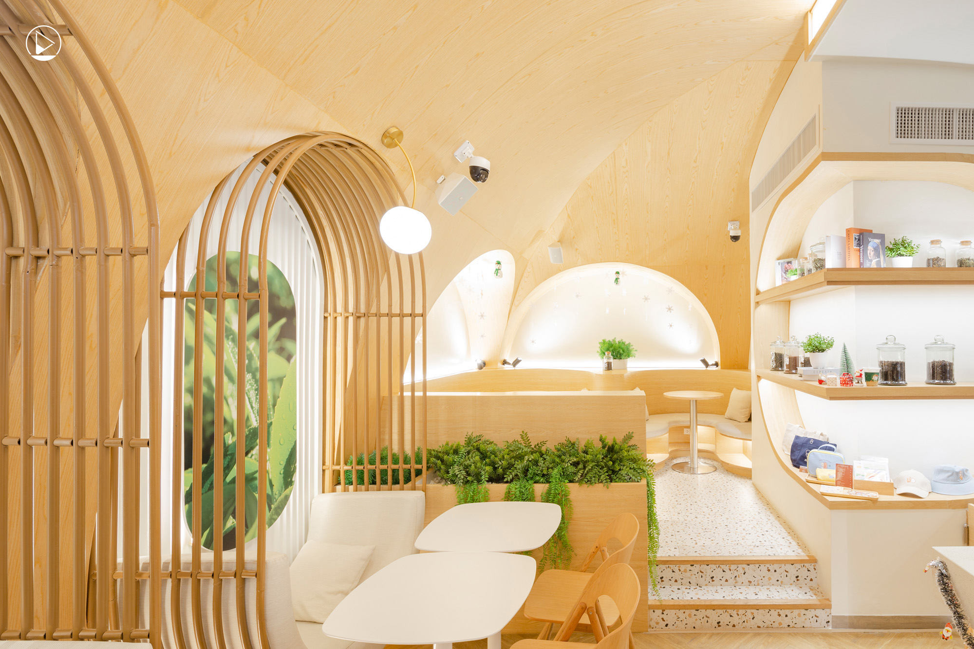 ร้านชานม BearHouse 3 สาขาที่ว่าด้วยเรื่องถ้ำหมี ไข่มุกสีขาว และใบชาไทย - New Jetpack Site