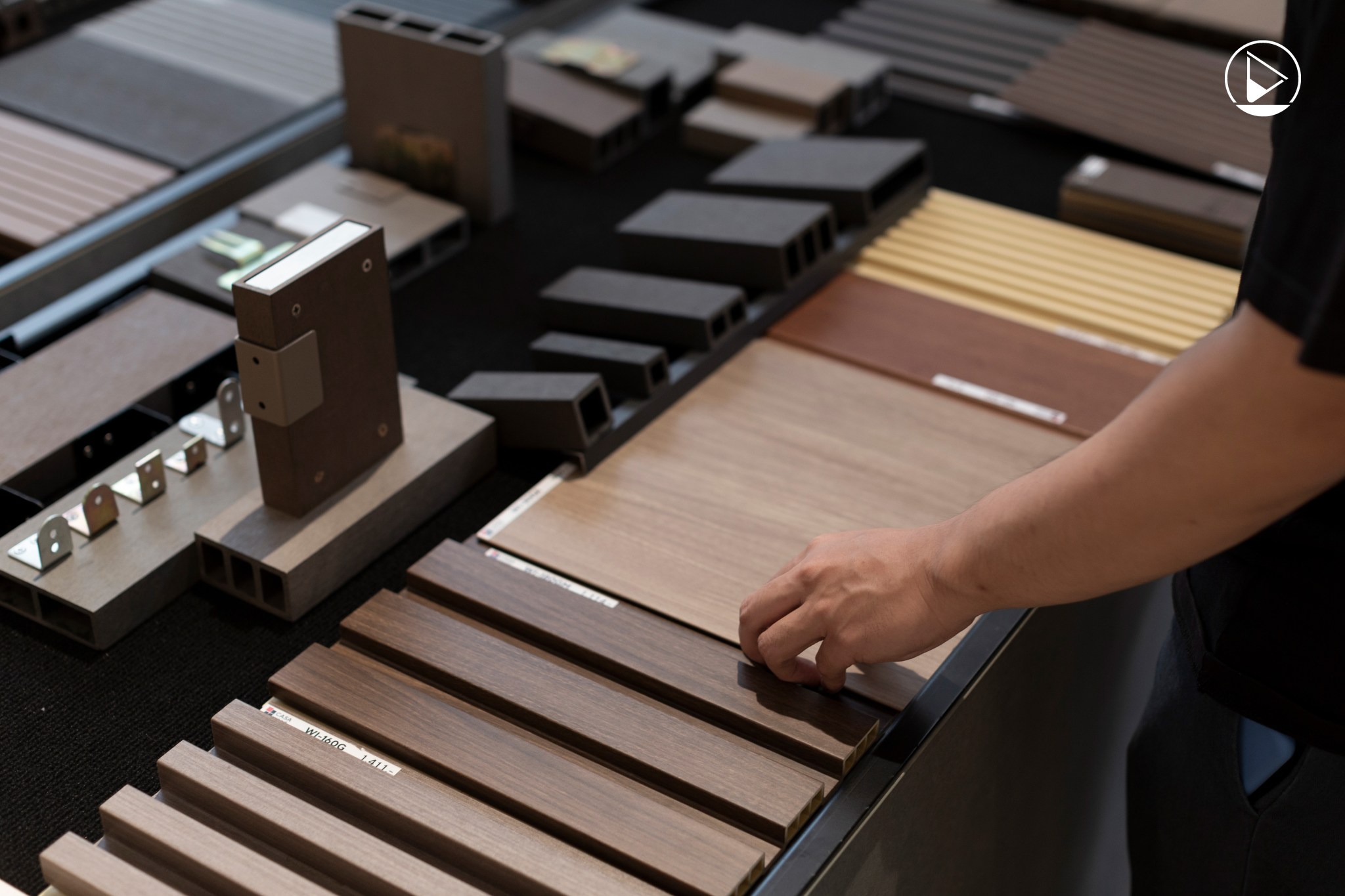 CASA ROCCA ร้านที่เสิร์ฟวัสดุ อาหาร และเครื่องดื่มไปพร้อมๆ กัน - Design ...