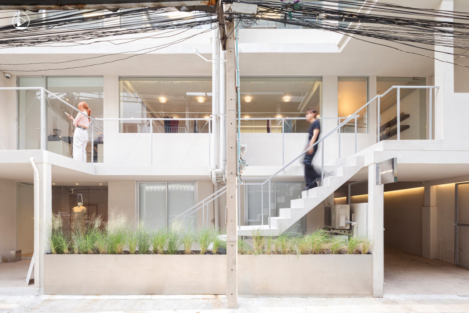 Gongdid Design โชว์รูมเสื้อผ้ามินิมอล สัญชาติไทย สไตล์เกาหลี - Dsign Something