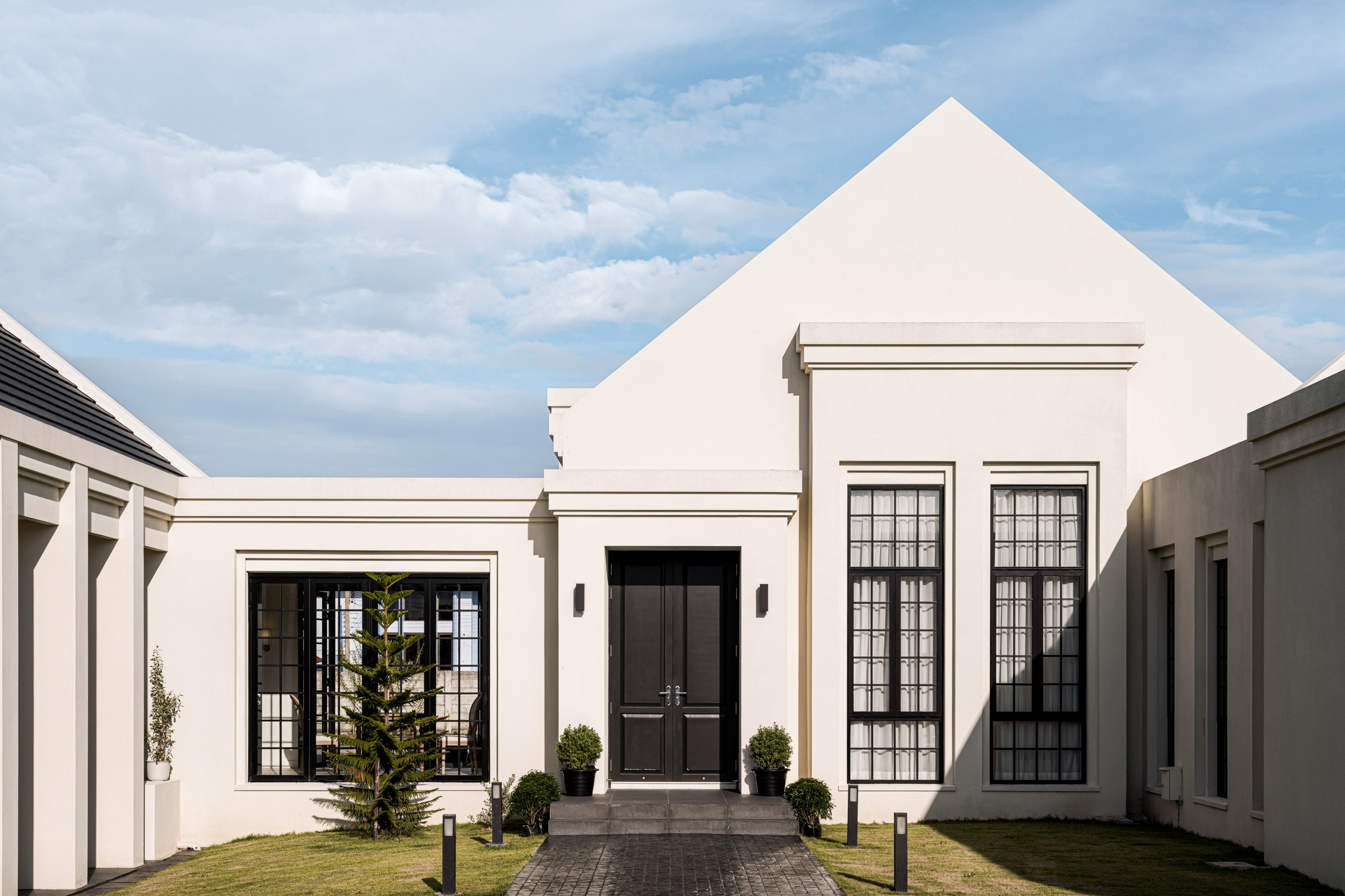 บ้านลำปาง สถาปัตยกรรมร่วมสมัยในบริบทเมืองล้านนา ของครอบครัวหลายเจเนอร ...