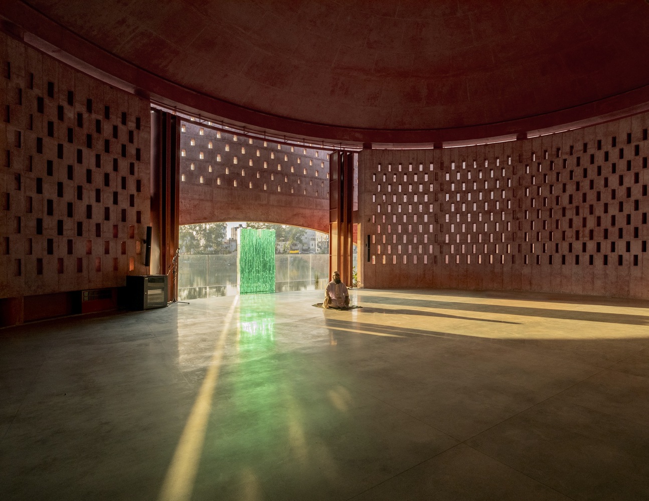 Zebun Nessa Mosque มัสยิดสีชมพู สถาปัตยกรรมทางใจ ที่ผสานพลังศรัทธาผ่าน ...