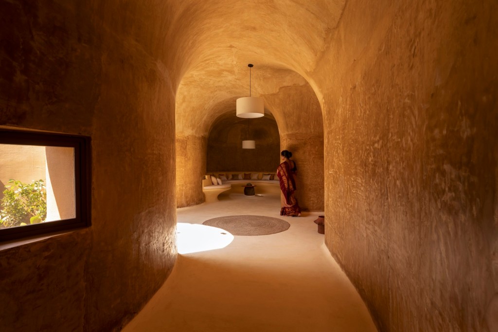 Into The Wild House ผสานวิถีธรรมชาติ ผ่านบ้านจากผืนดิน - Dsign Something