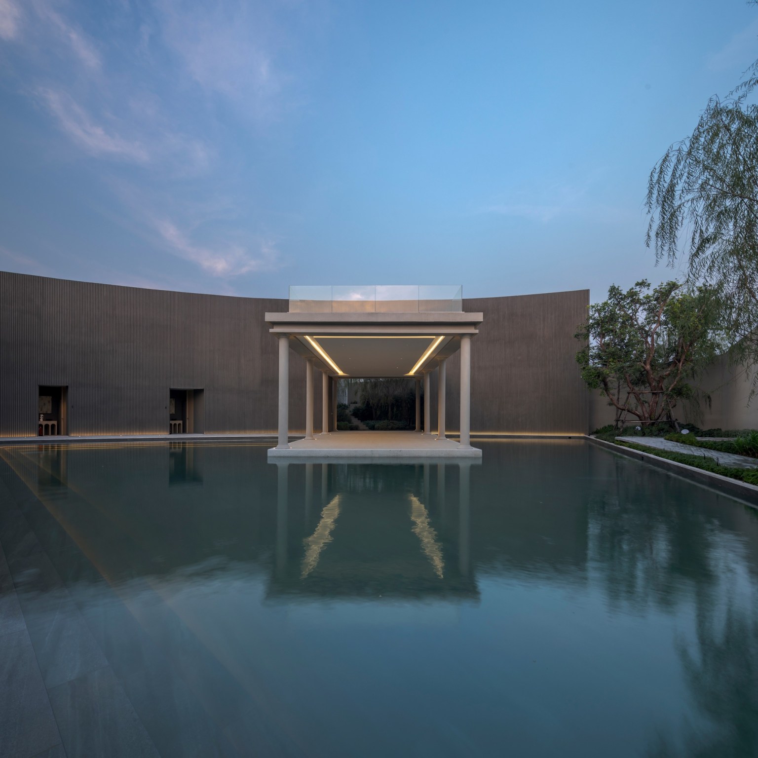 DVIEW - Dsign Something