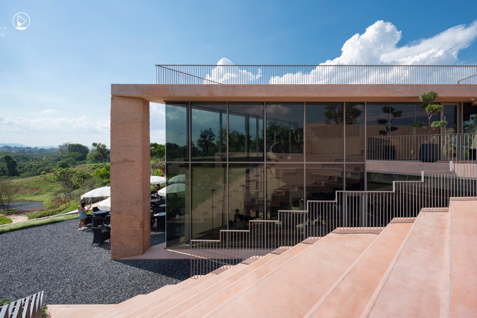 HARUDOT KHAOYAI x SCG LC3 Structural Cement คาเฟ่ที่พับประกบสถาปัตยกรรมกับธรรมชาติอย่างกลมกลืน ...