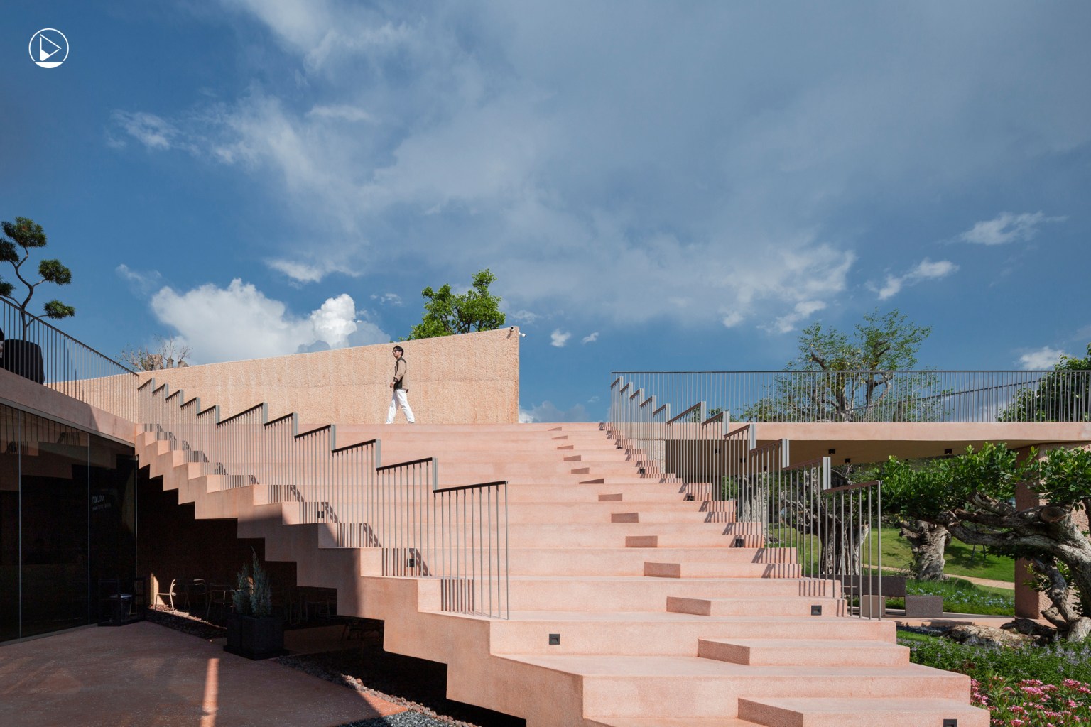 HARUDOT KHAOYAI x SCG LC3 Structural Cement คาเฟ่ที่พับประกบสถาปัตยกรรมกับธรรมชาติอย่างกลมกลืน ...